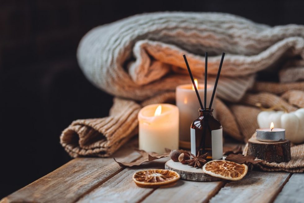 Top 6 Apartment Winter Décor Tips for 2024